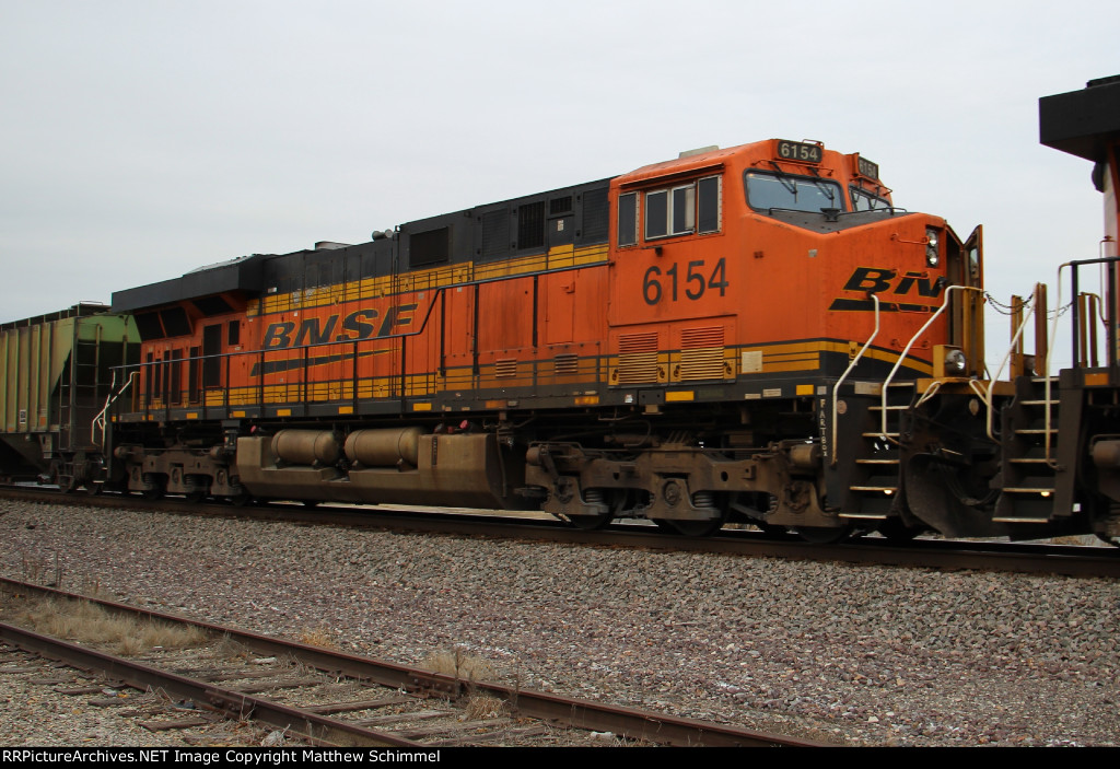 BNSF 6154